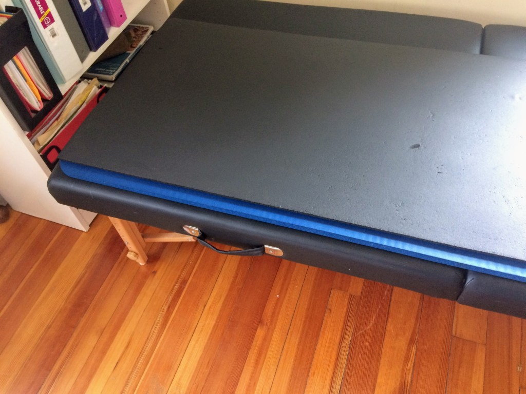 My awesome stretching table – My Sacroiliac Joint Saga